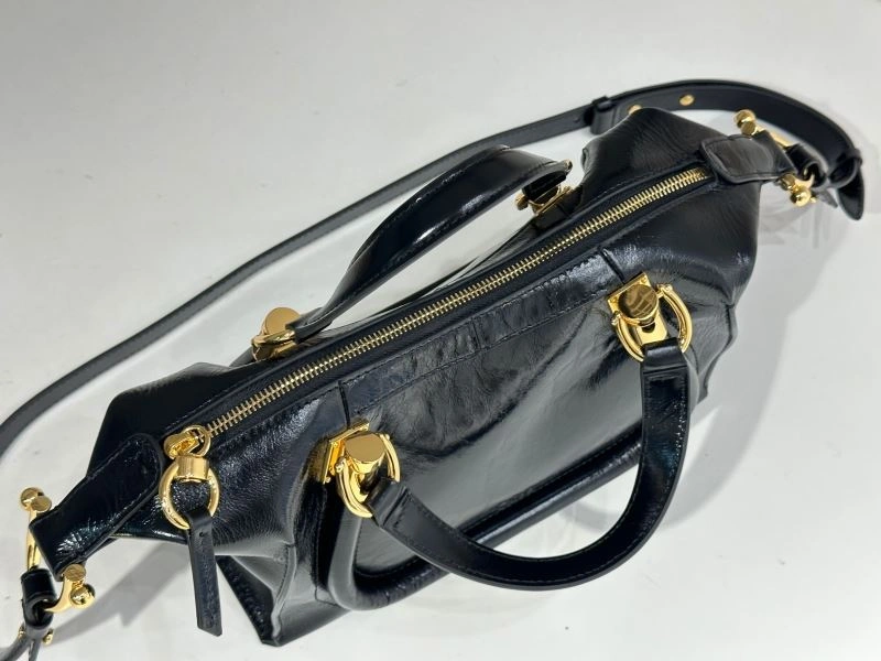 Indistinguishable Chloe Paraty Bags