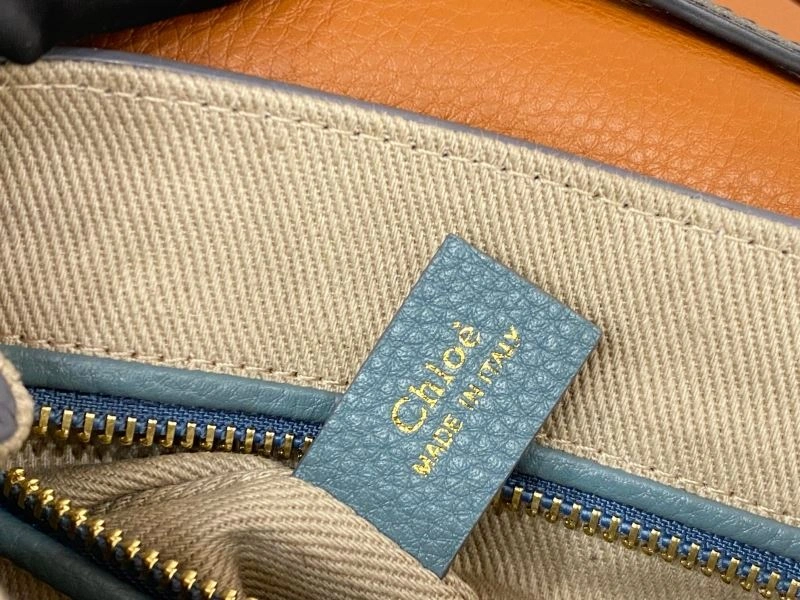 Accurate model Chloe Penelope Bags