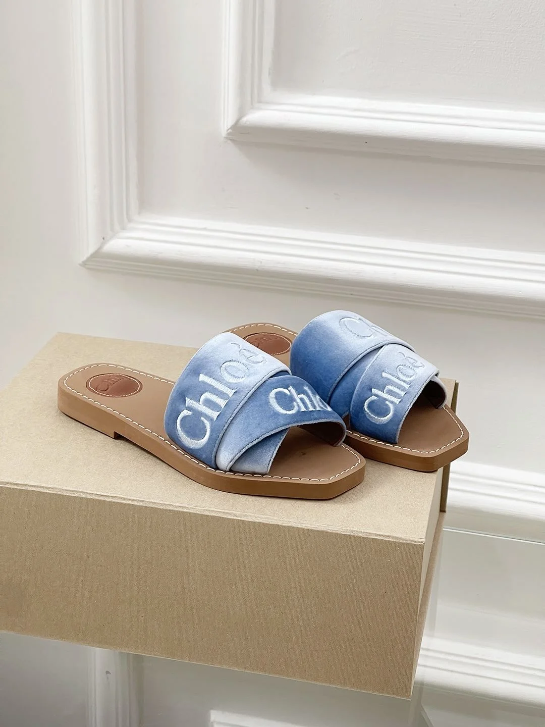 Discounted Chloe Sandals