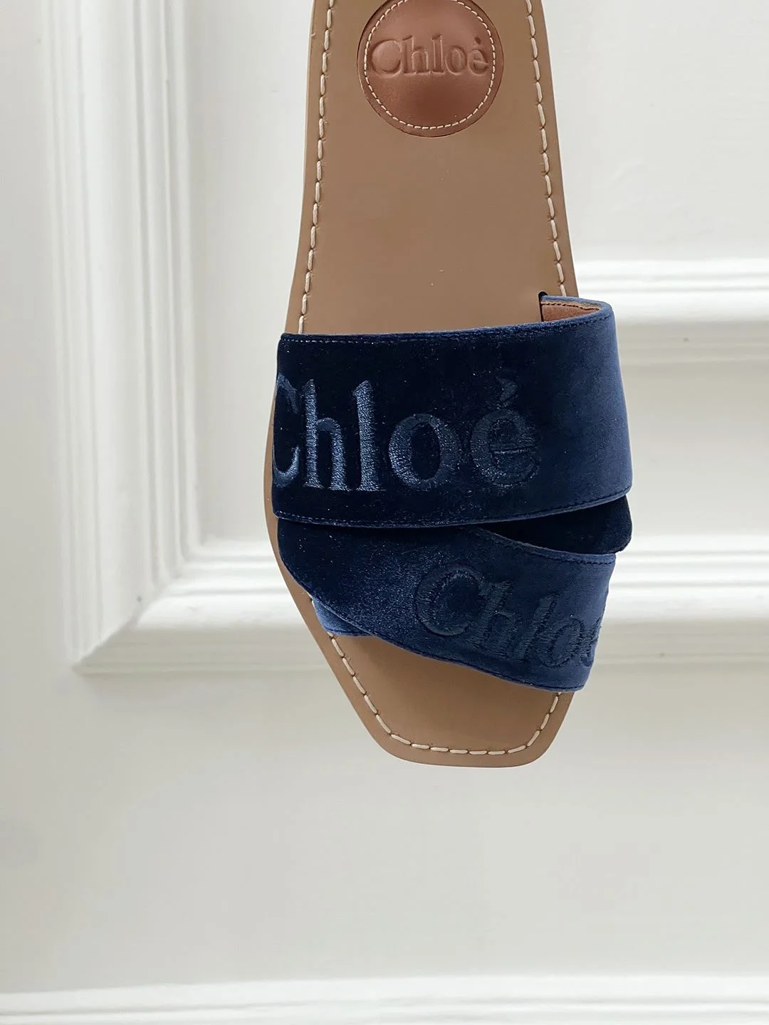 Accurate model Chloe Sandals