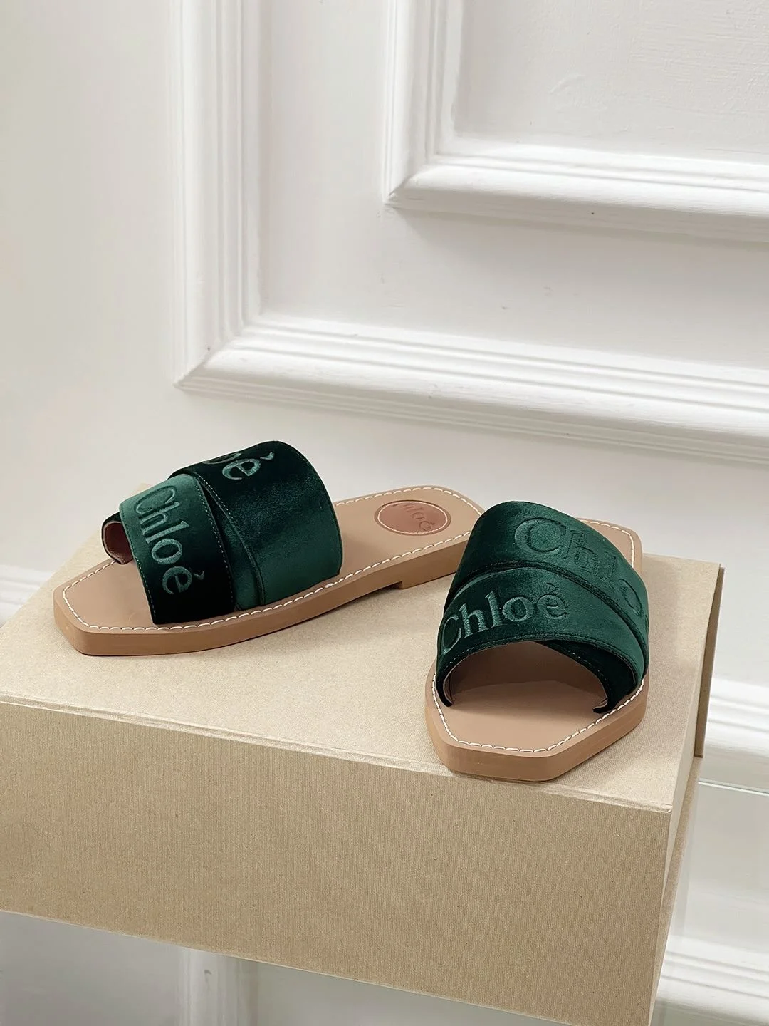 Indistinguishable Chloe Sandals