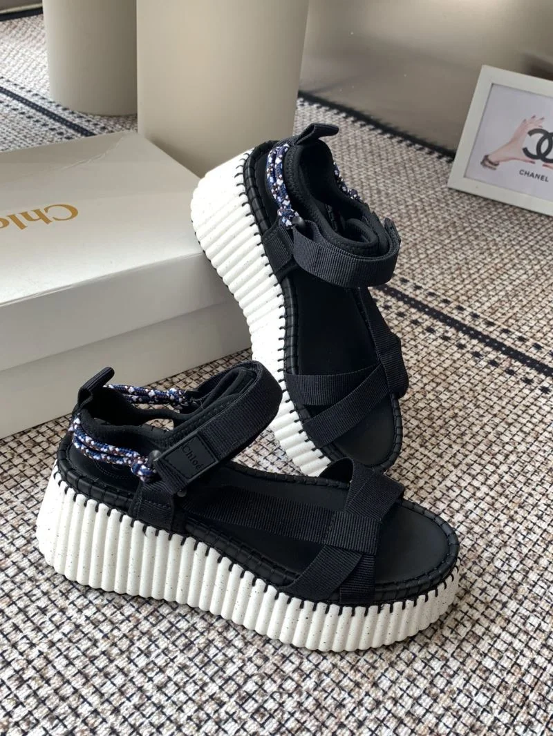 High fidelity Chloe Sandals