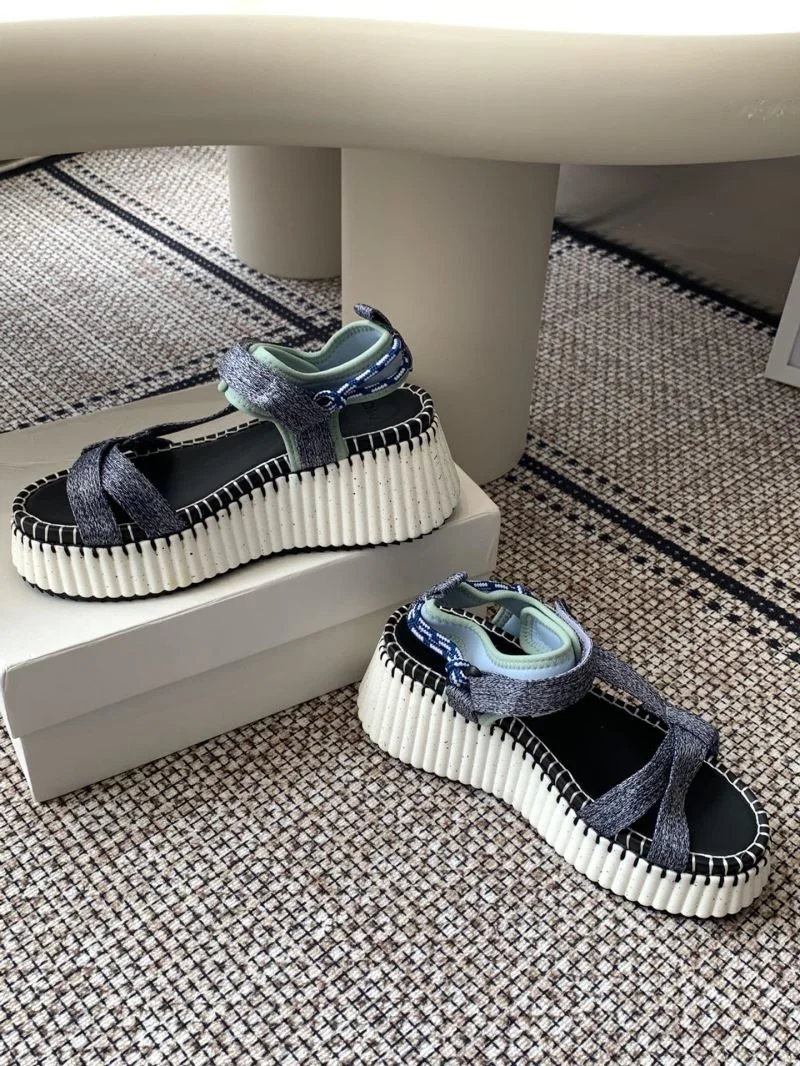 High fidelity Chloe Sandals