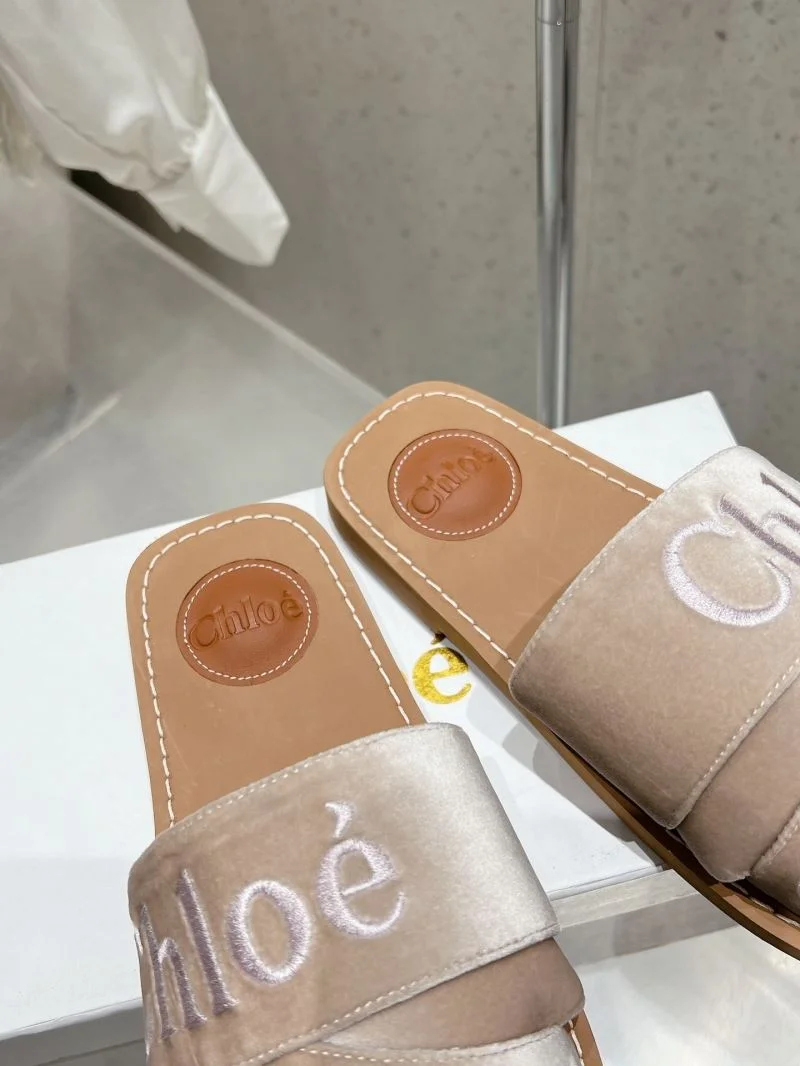 Inexpensive Chloe Sandals