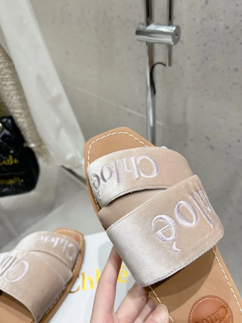 Inexpensive Chloe Sandals