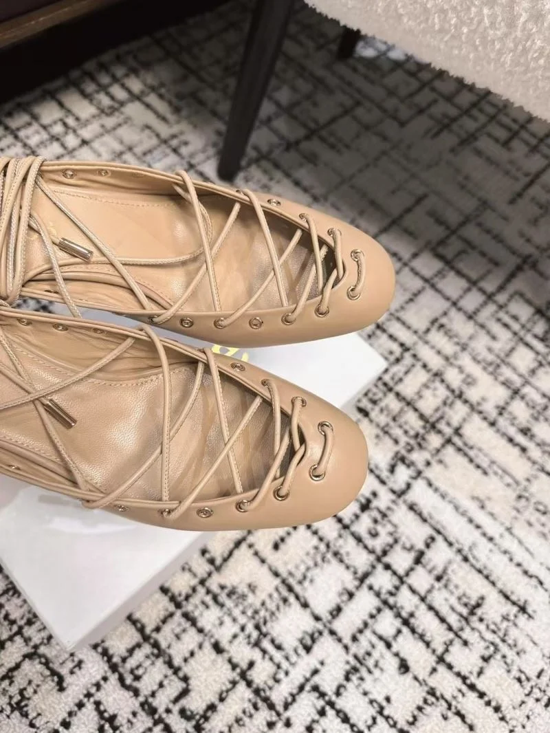 Reasonably priced Chloe Sandals