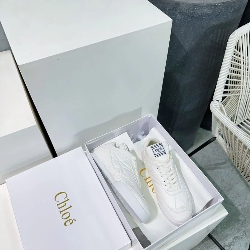Accurate model Chloe Shoes