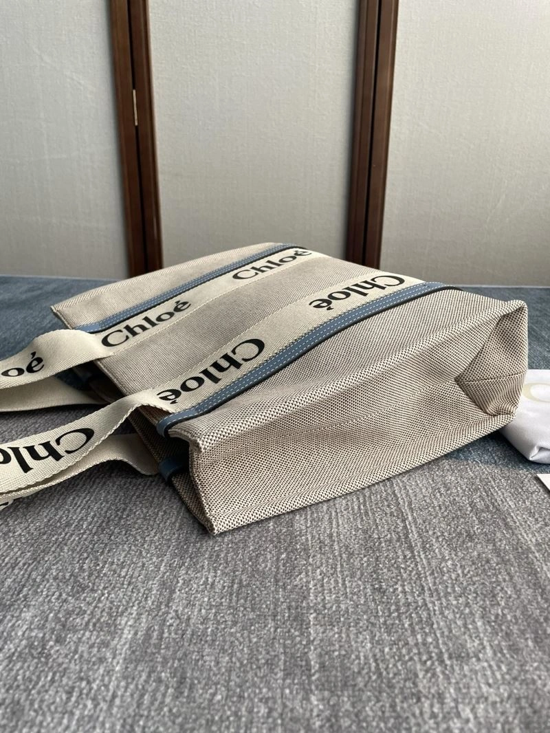 Accurate model Chloe Shopping Bags