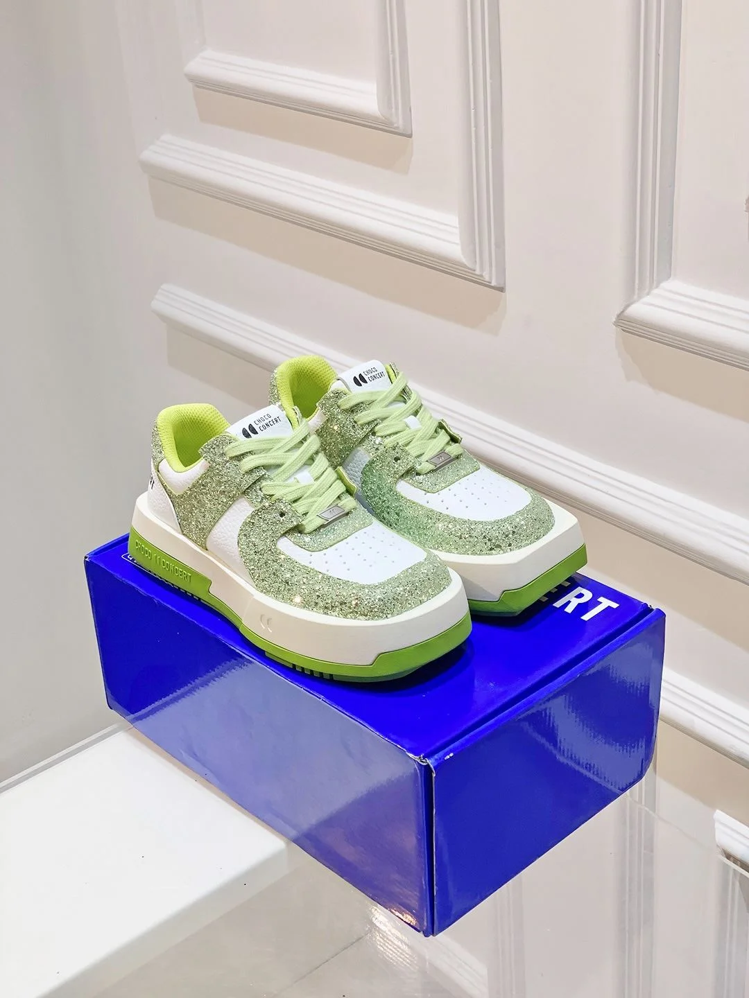 Chococoncert Shoes
