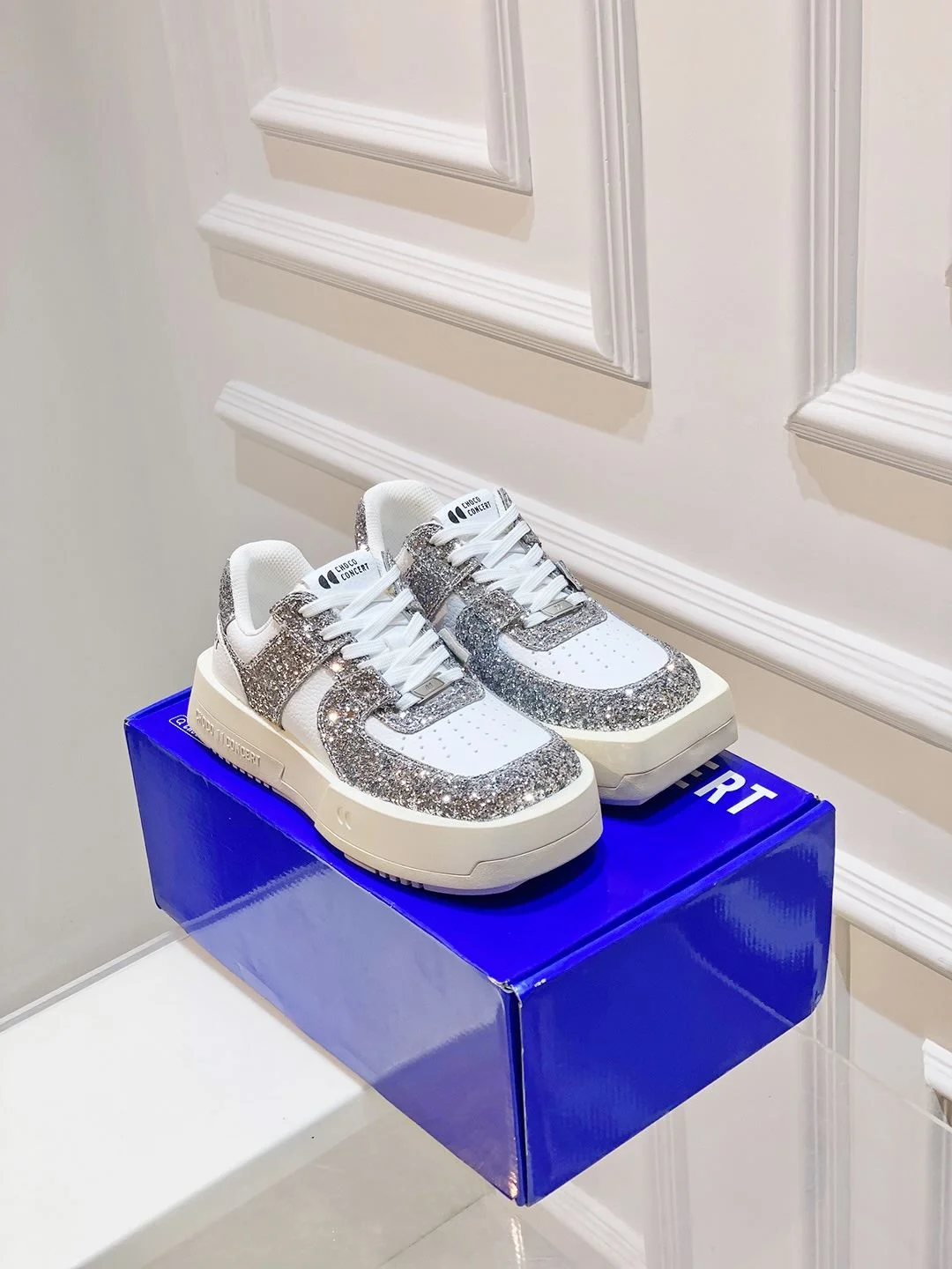 Chococoncert Shoes