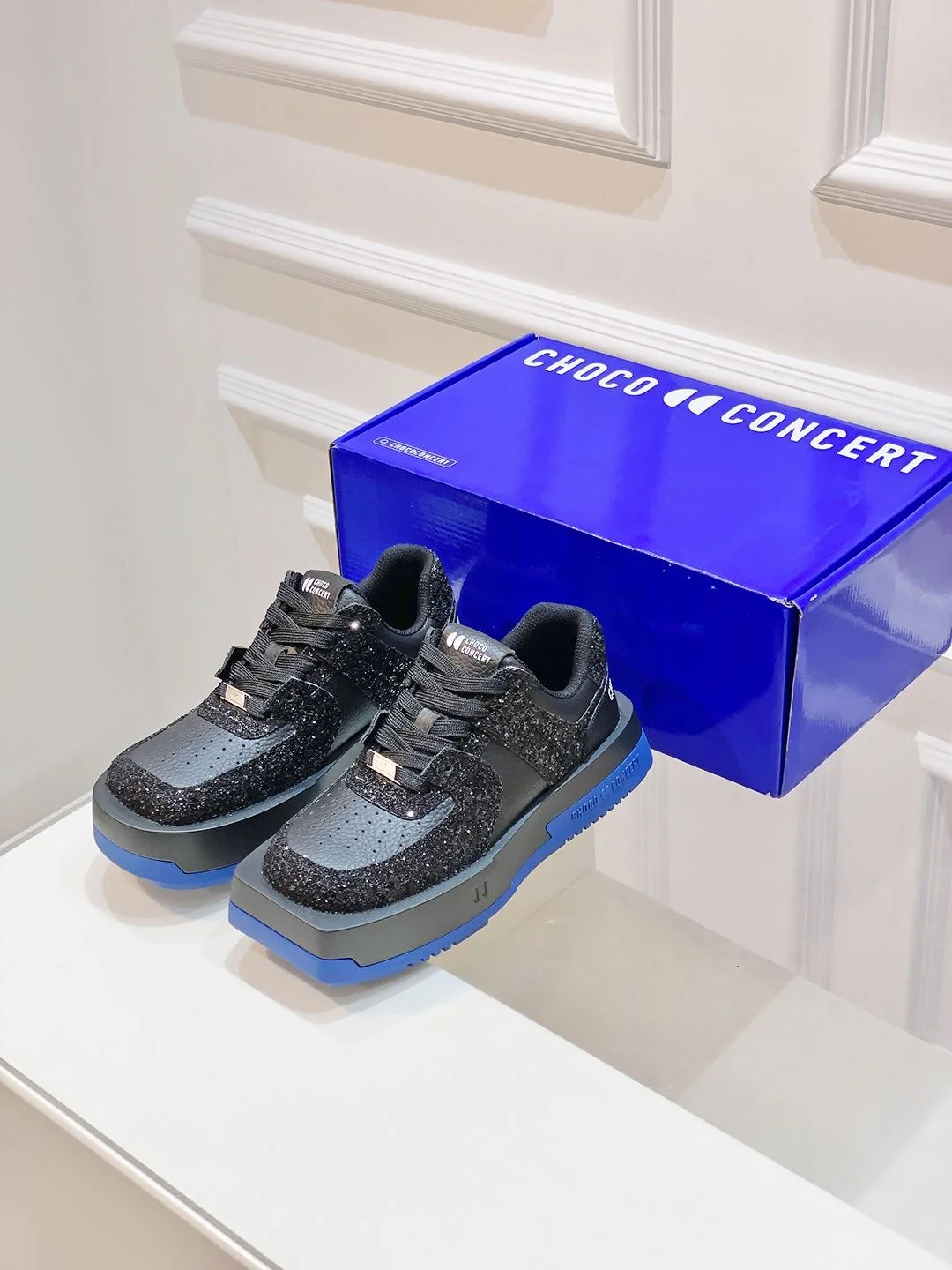Exact replica Chococoncert Shoes