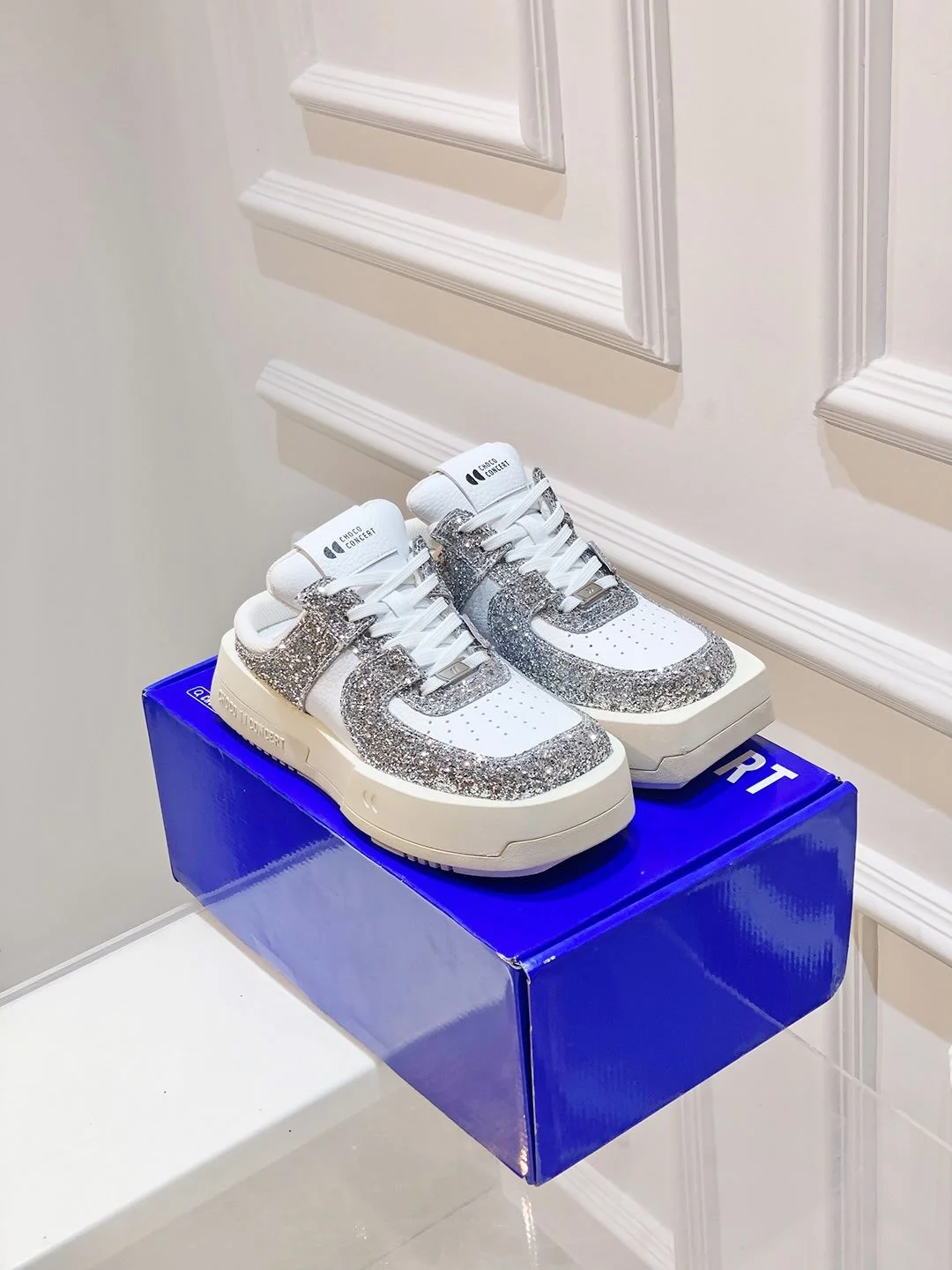 Chococoncert Shoes