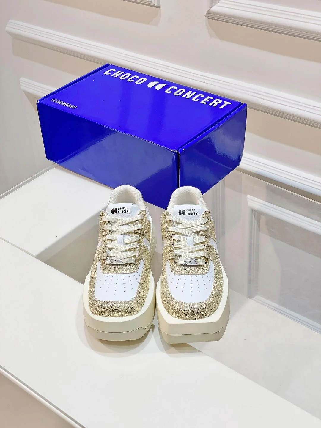 Exact replica Chococoncert Shoes