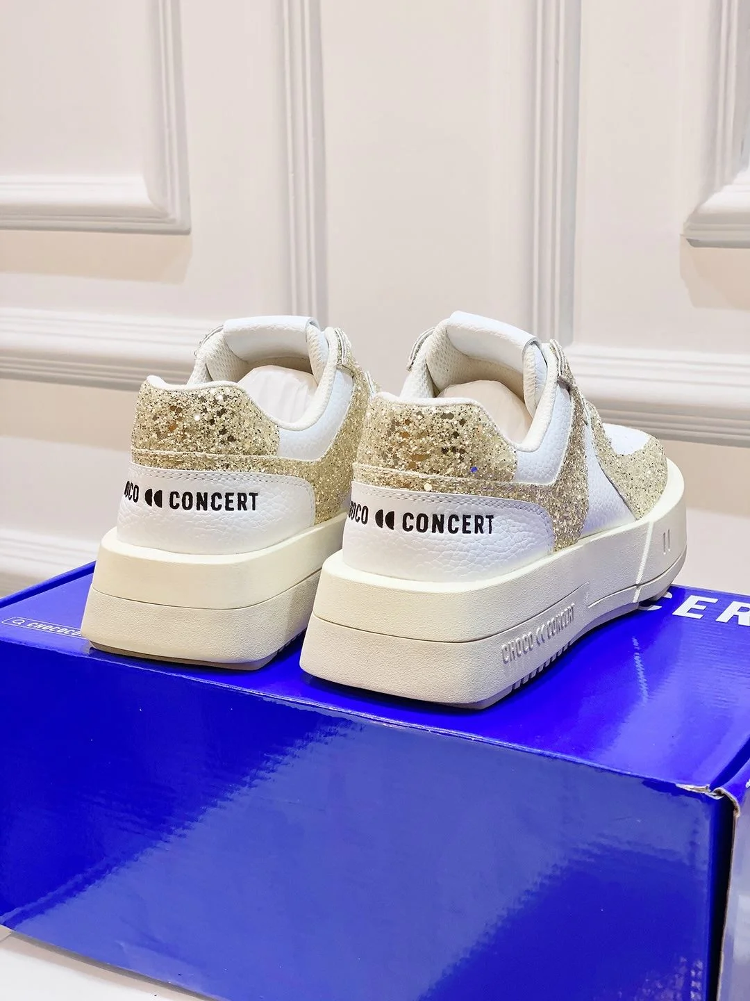 Exact replica Chococoncert Shoes