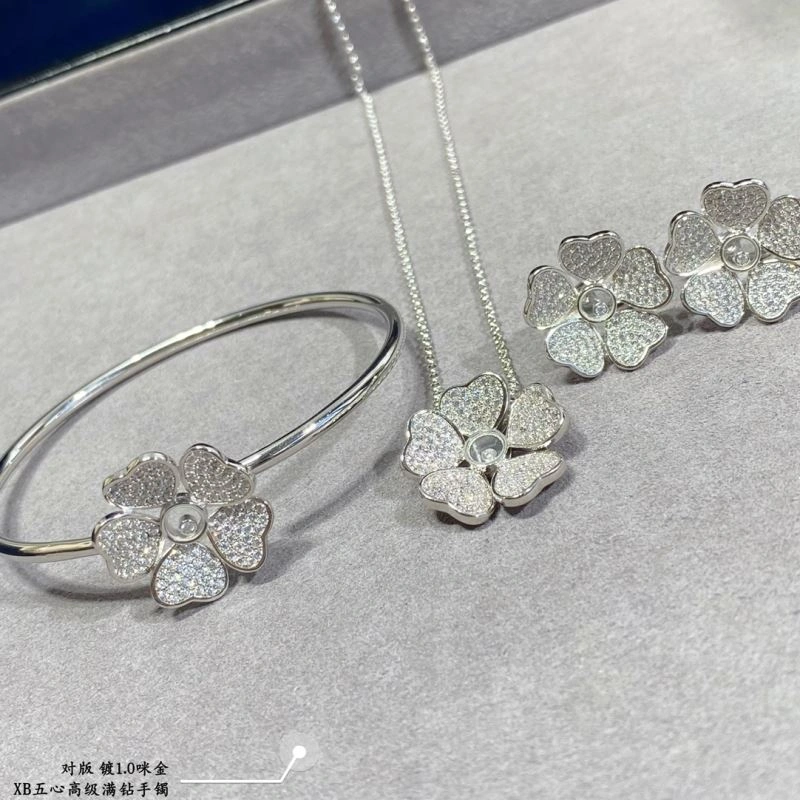 Brand-authenticated Chopard Bracelets