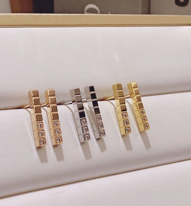Budget-friendly Chopard Earrings