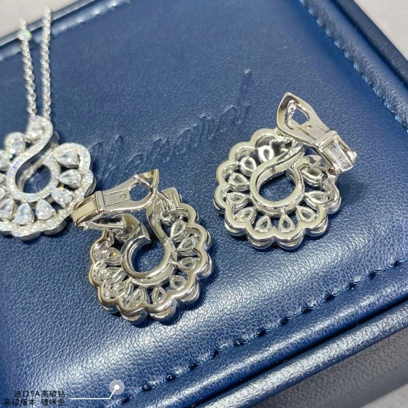 Value-priced Chopard Earrings