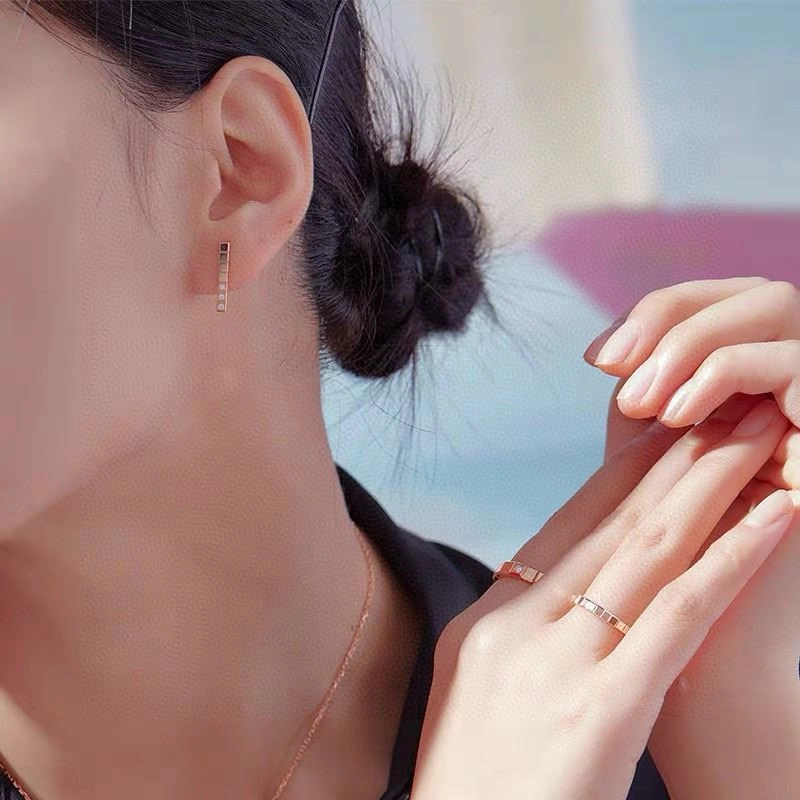 Exact replica Chopard Earrings