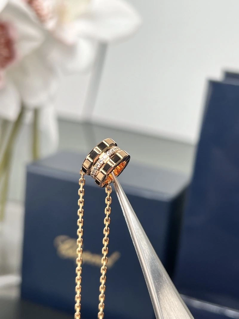 Precise copy Chopard Necklaces