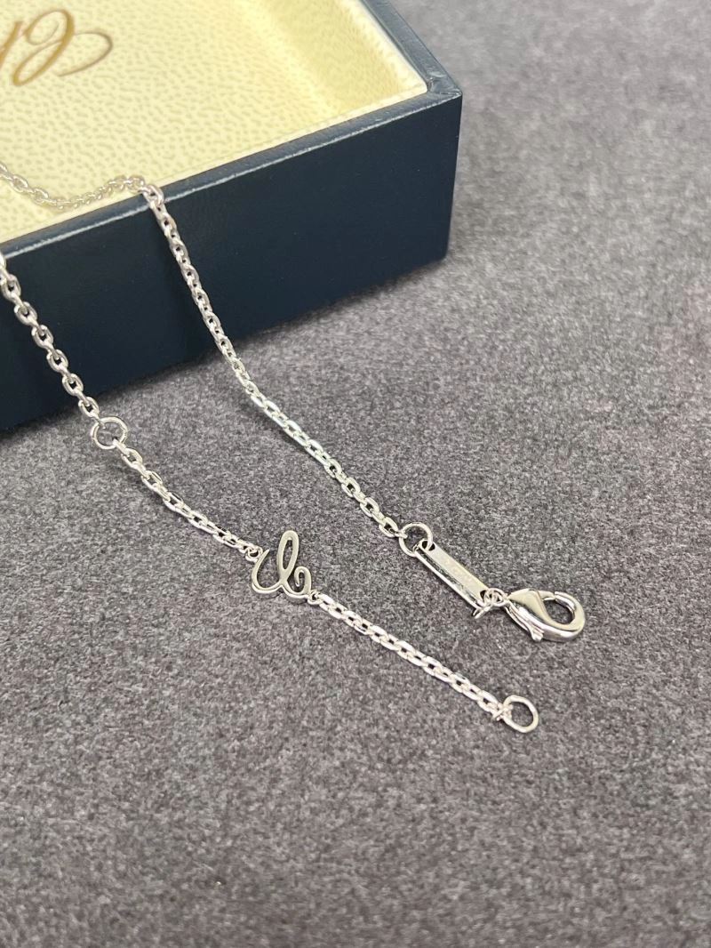 Top mirror Chopard Necklaces