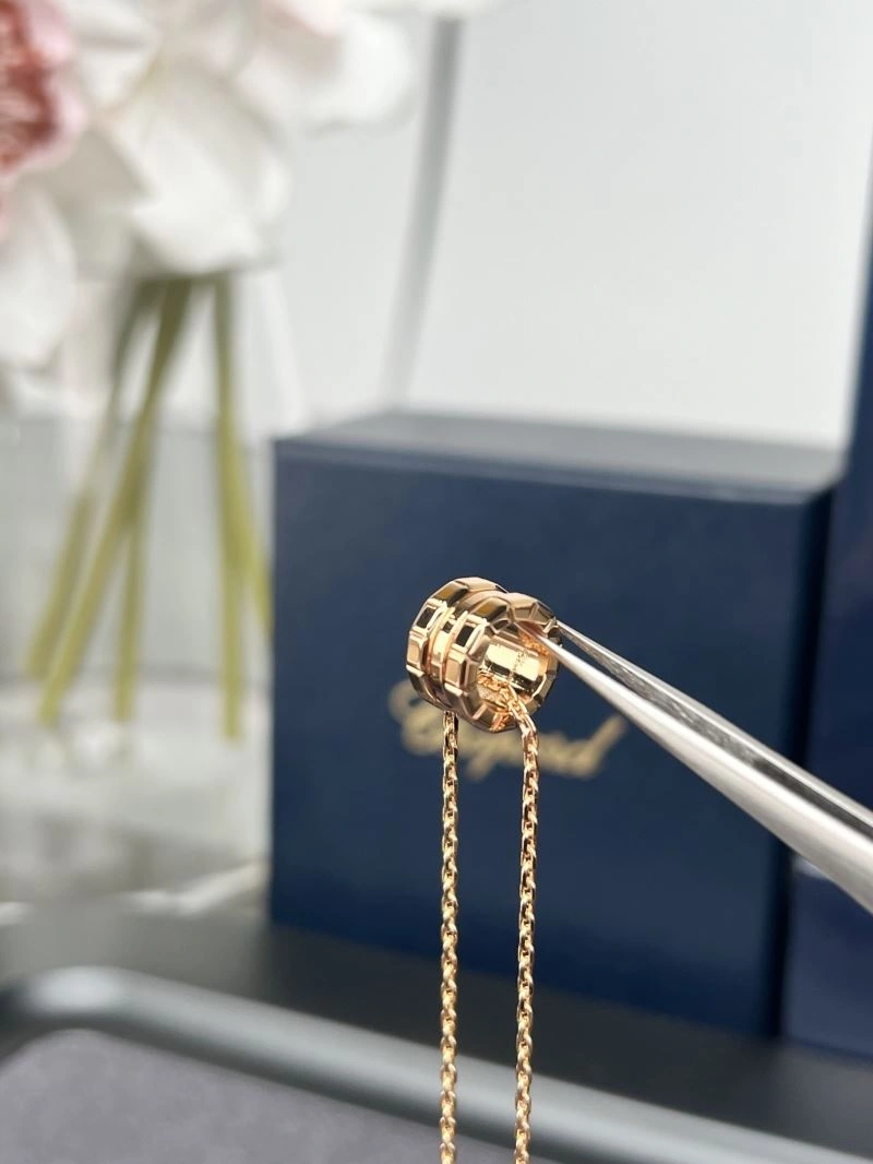 1:1 copy Chopard Necklaces
