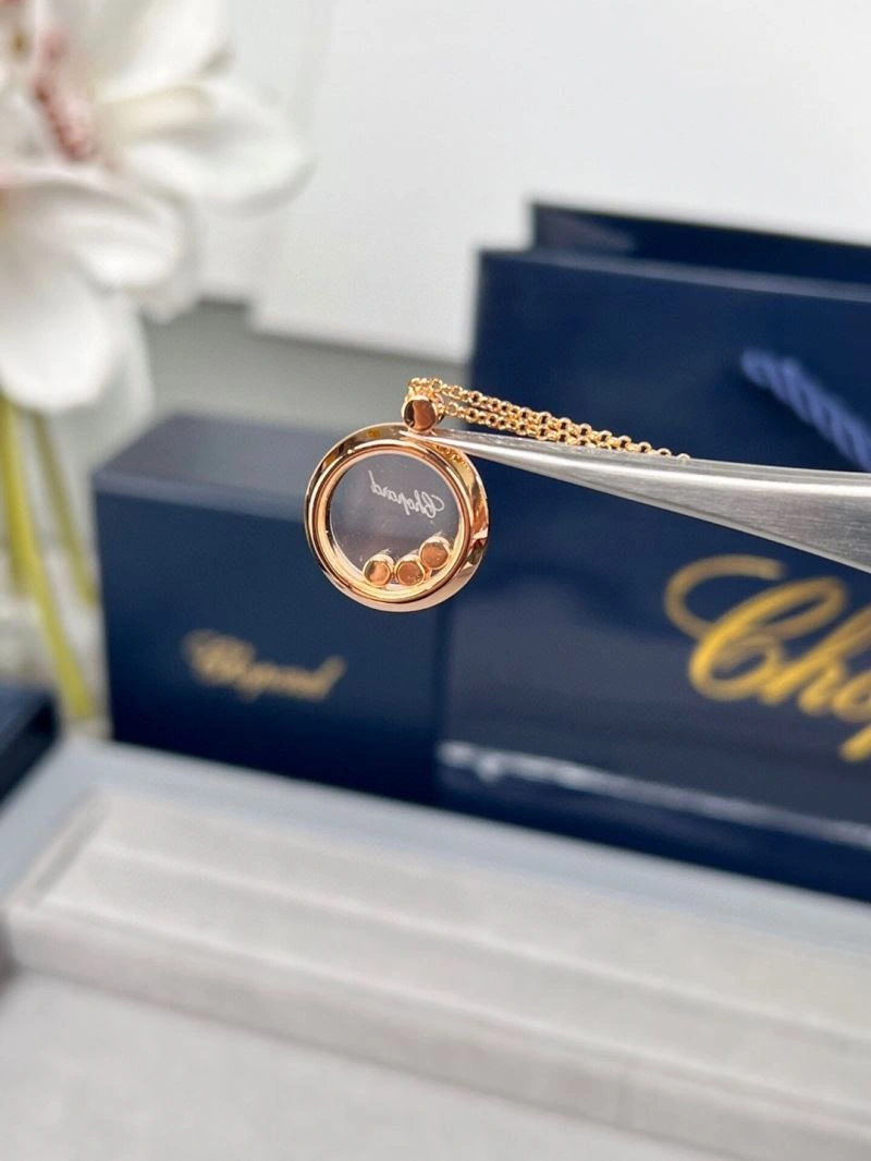 Top mirror Chopard Necklaces