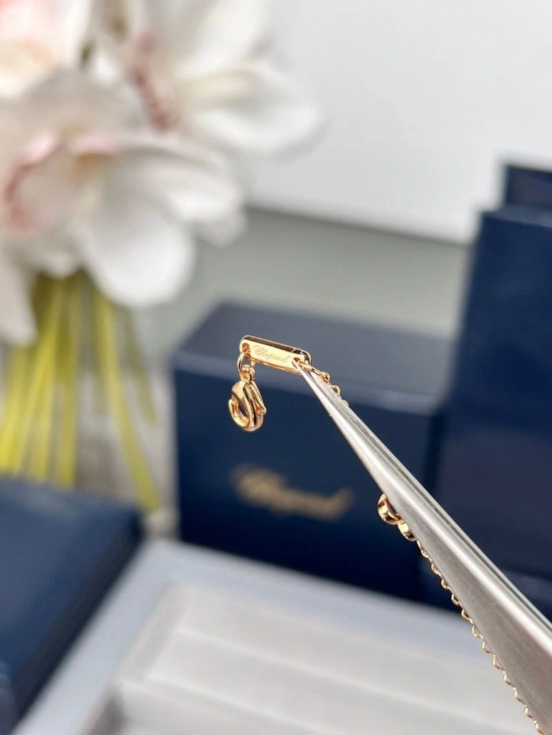 Top mirror Chopard Necklaces