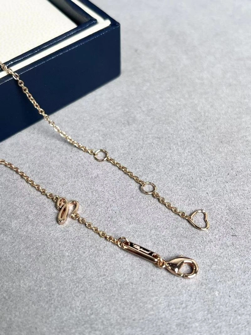 High accuracy Chopard Necklaces