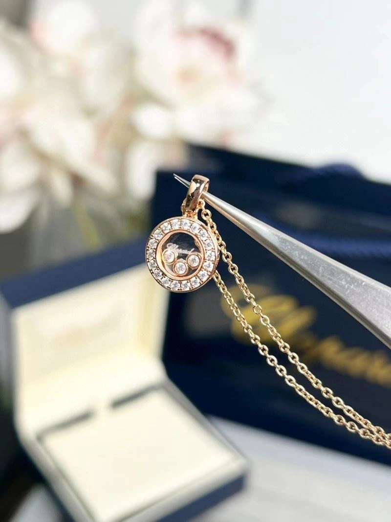 High accuracy Chopard Necklaces
