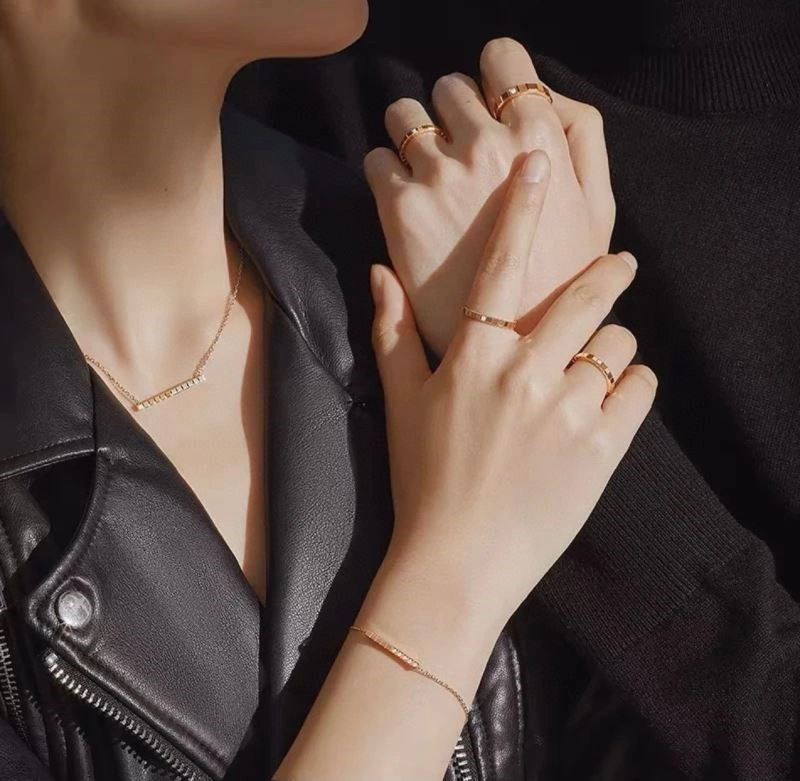 Precise copy Chopard Necklaces