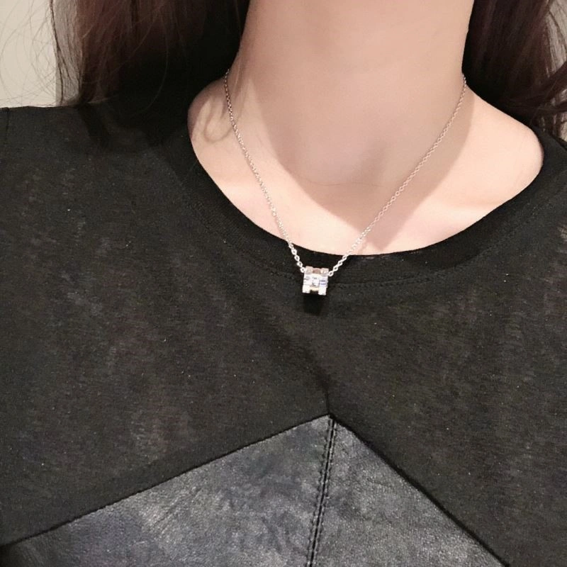 Cut-rate Chopard Necklaces