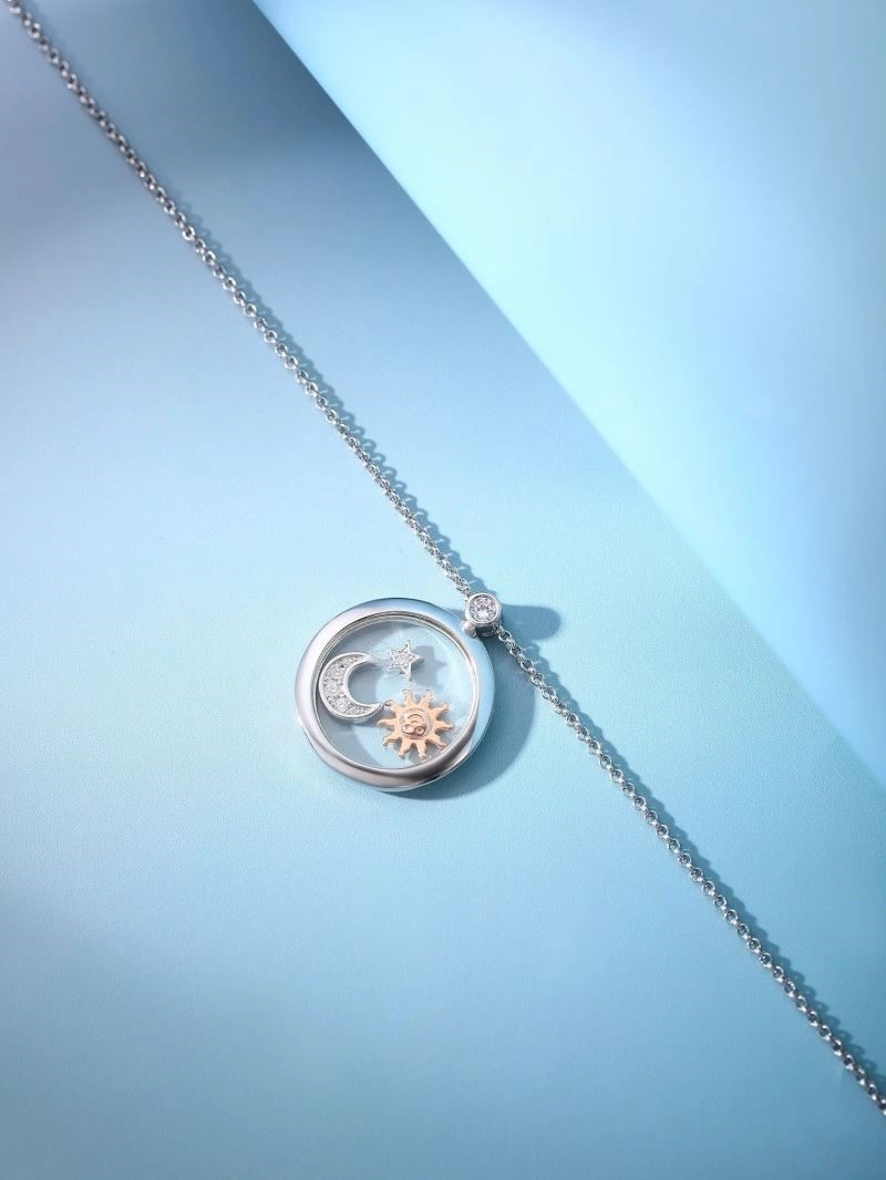 Mirror quality Chopard Necklaces