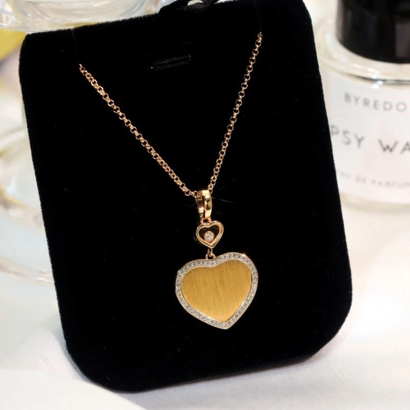 Reasonably priced Chopard Necklaces