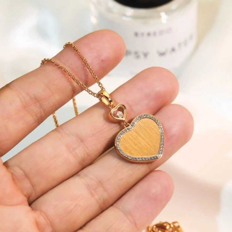 Reasonably priced Chopard Necklaces