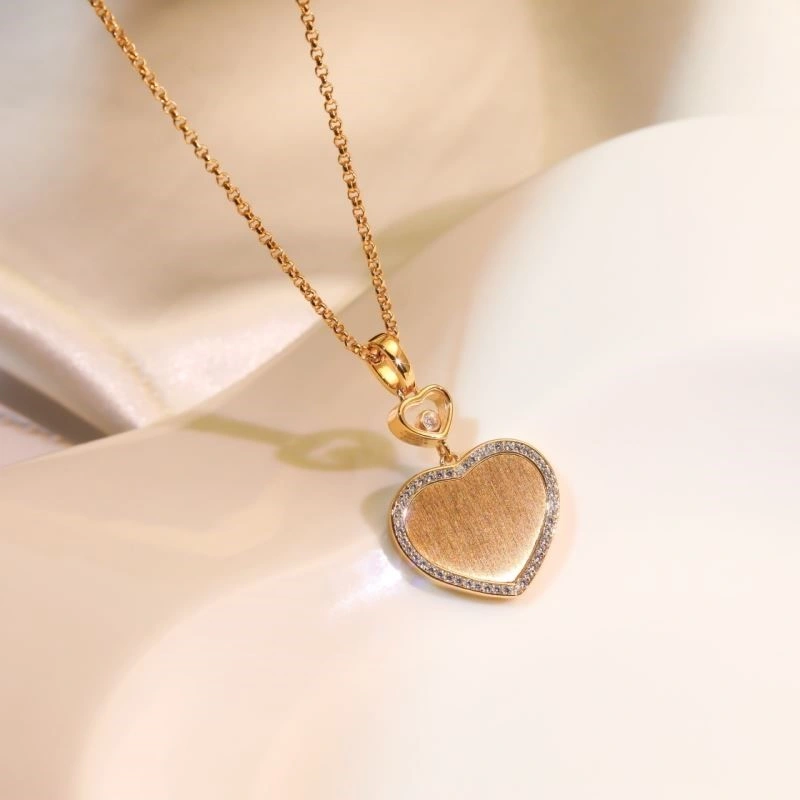 Reasonably priced Chopard Necklaces