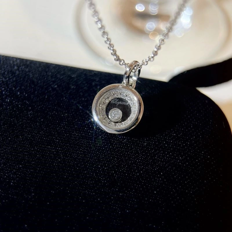Top mirror Chopard Necklaces