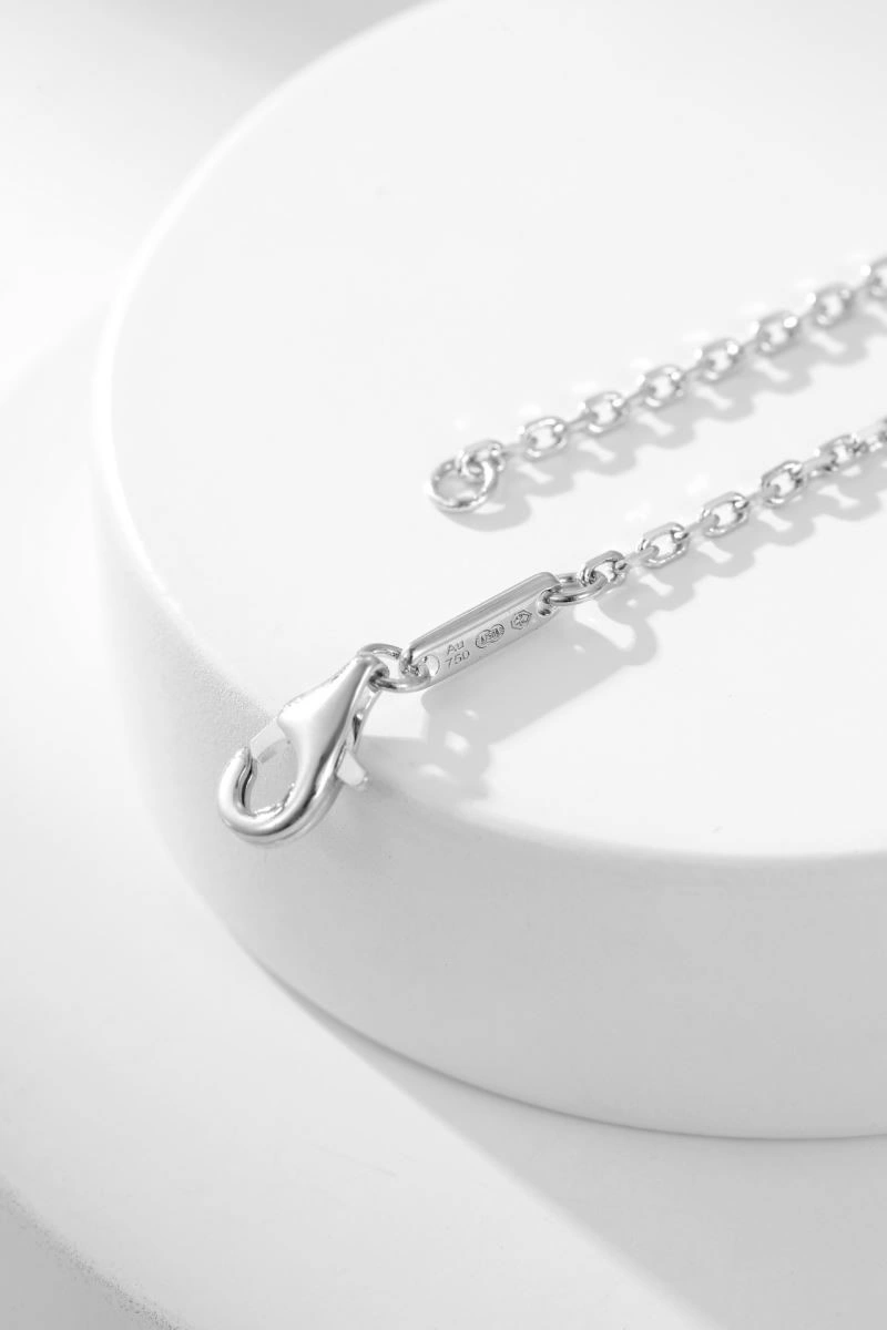 Top mirror Chopard Necklaces