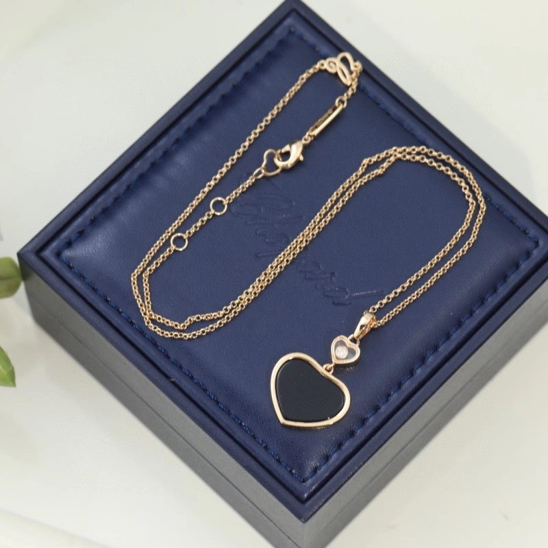 Bargain Chopard Necklaces