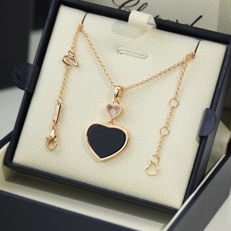 Bargain Chopard Necklaces