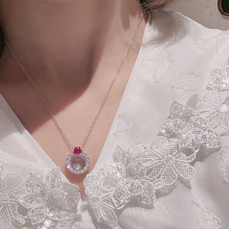 Discounted Chopard Necklaces
