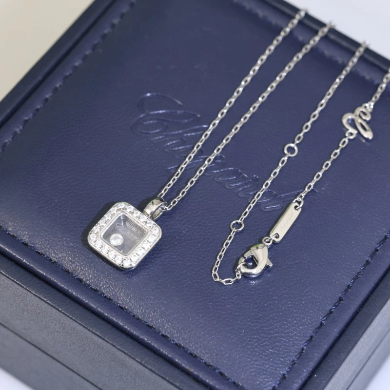 Low-cost Chopard Necklaces