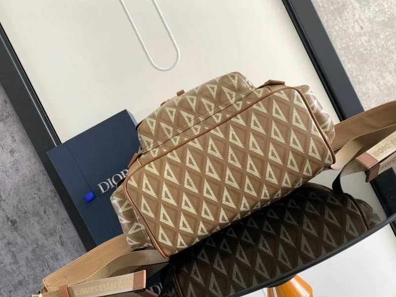 Accurate model Christian Dior Backpacks