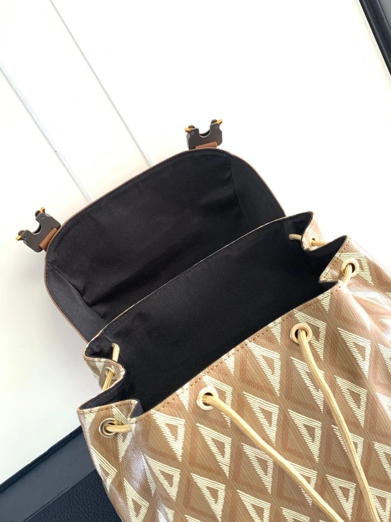 Accurate model Christian Dior Backpacks