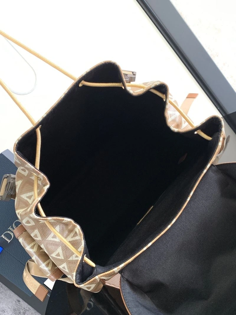Accurate model Christian Dior Backpacks