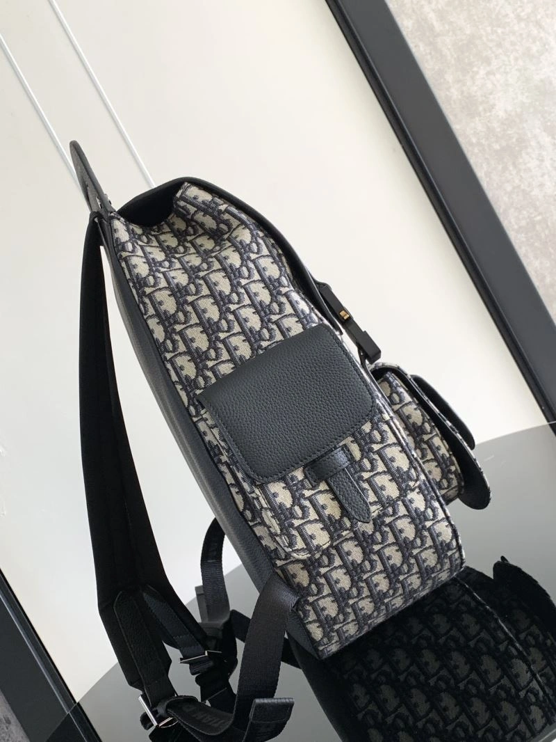 Accurate model Christian Dior Backpacks