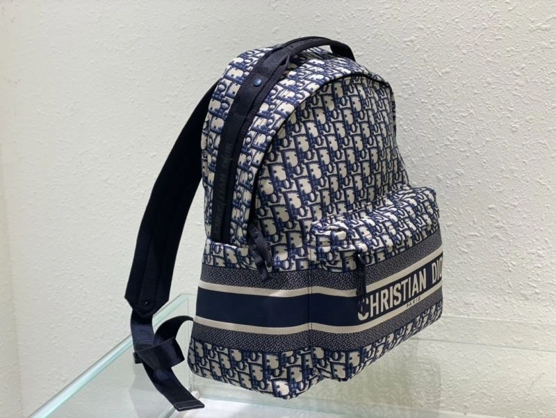 Accurate model Christian Dior Backpacks