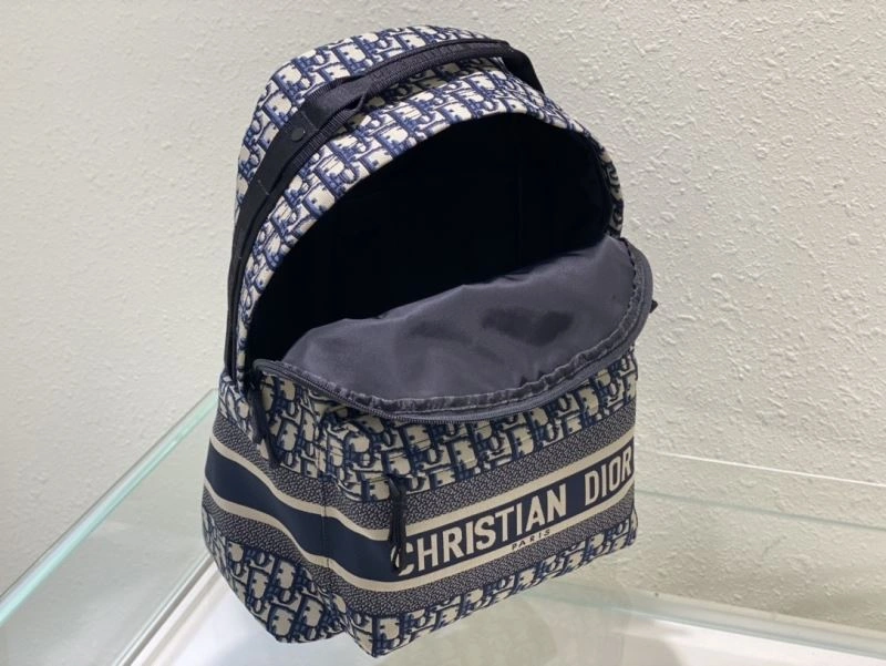 Accurate model Christian Dior Backpacks