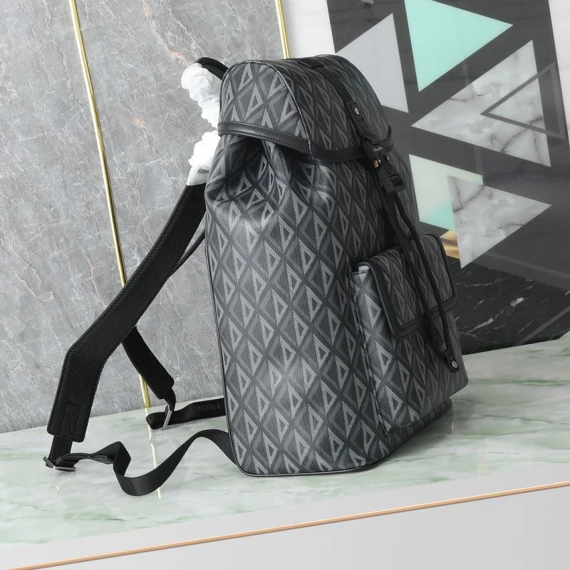 Accurate model Christian Dior Backpacks