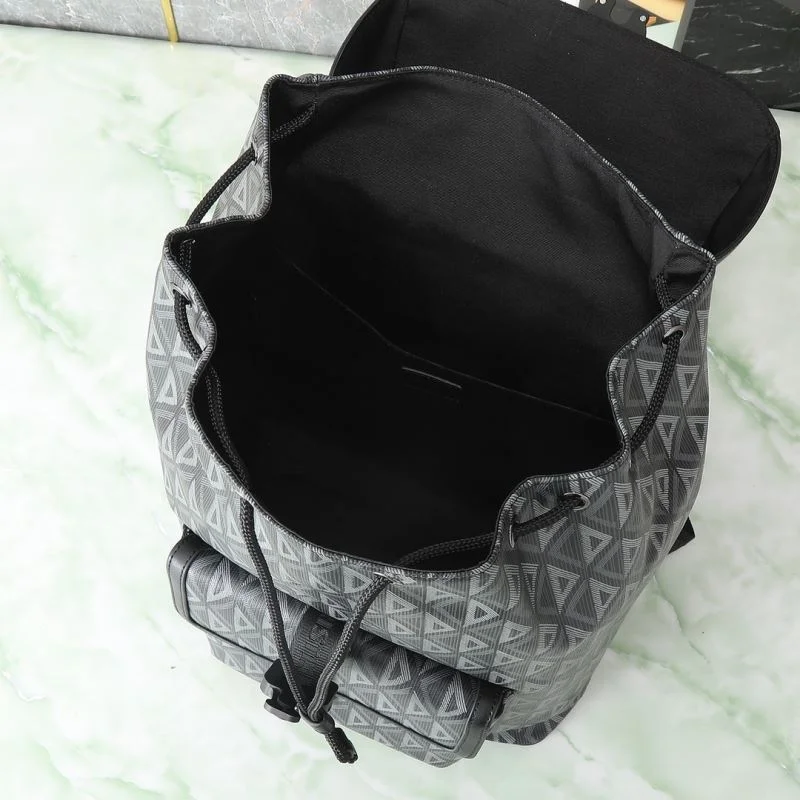 Accurate model Christian Dior Backpacks