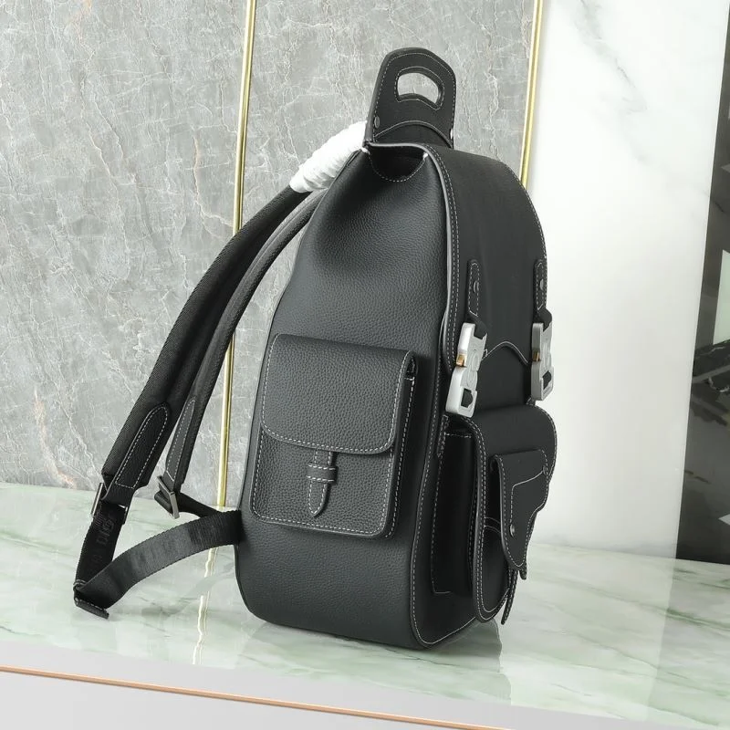 Accurate model Christian Dior Backpacks